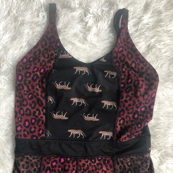 Victoria's Secret | Pants & Jumpsuits | Rare Victoria Sport Animal ...
